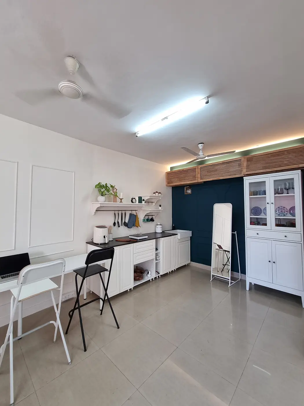 Premier Photography Studio Rental with Props in Bangalore