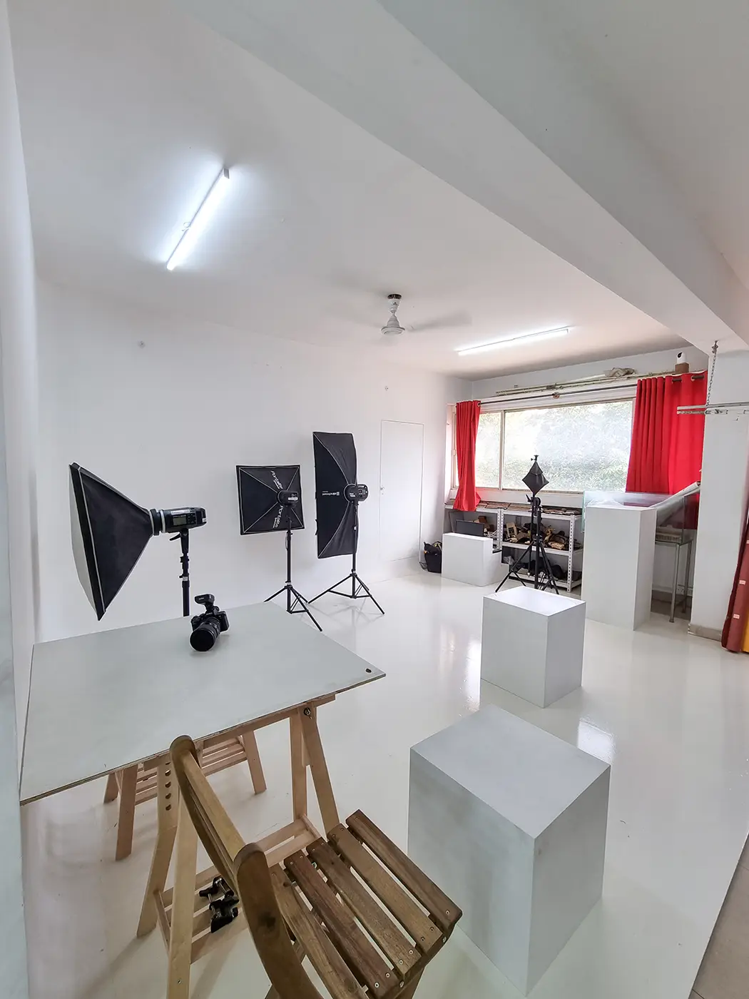 Premier Photography Studio Rental with Props in Bangalore